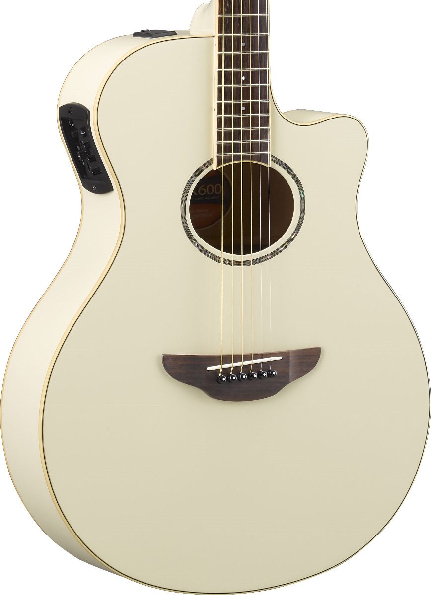 Yamaha APX600 - Vintage White